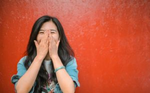 Crafting Comedy: 8 Techniques on How to Make People Laugh
